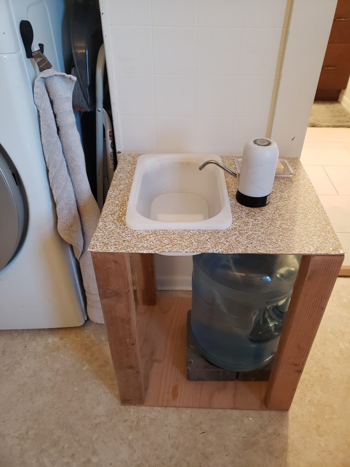 DIY toddler sink – Kate Rushton