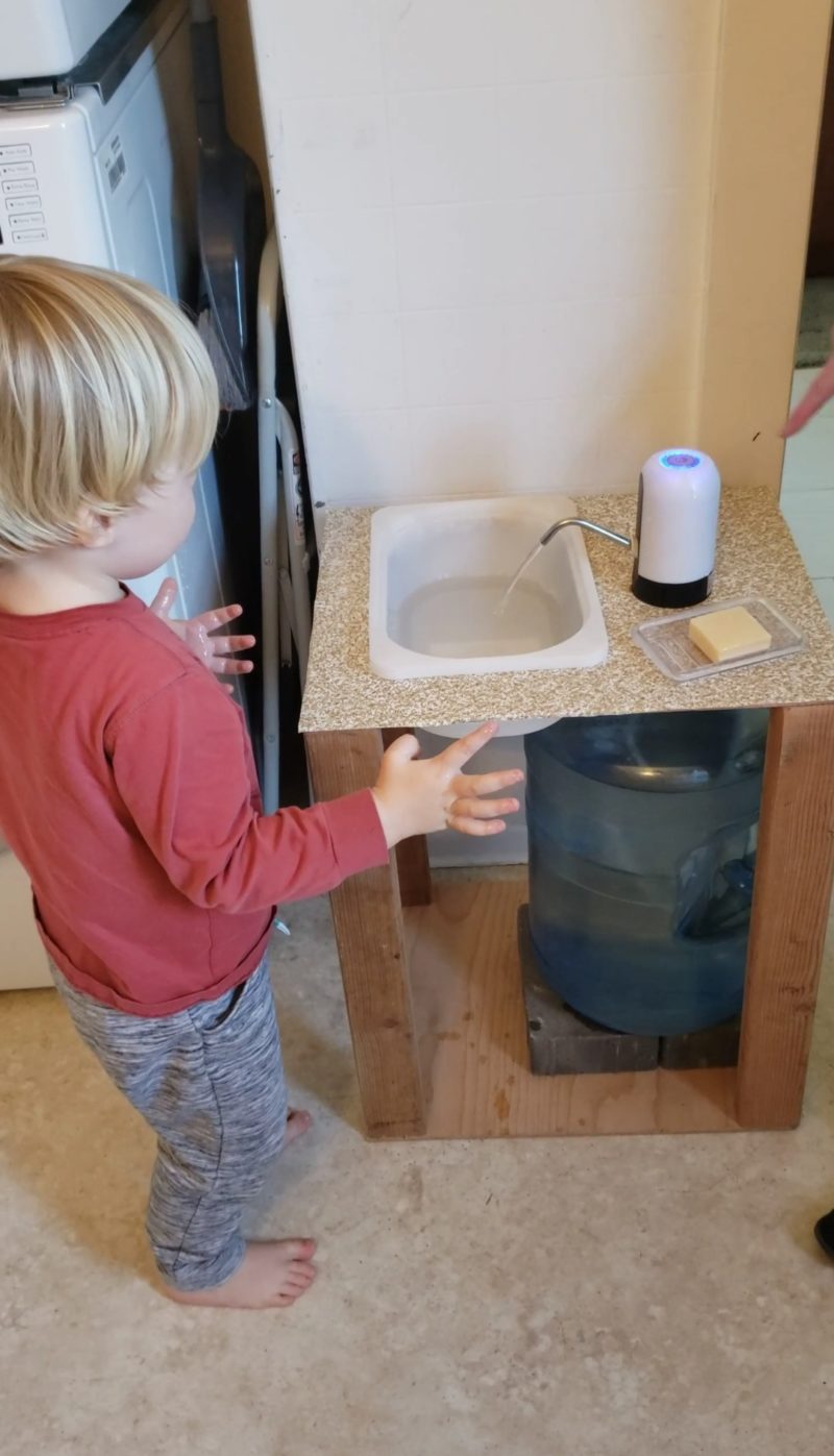 DIY toddler sink – Kate Rushton